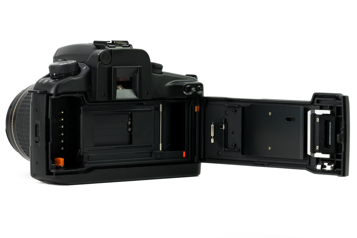 Canon EOS 33 - Elan 7 - 35-80mm f/4-5.6 – BuyMoreFilm