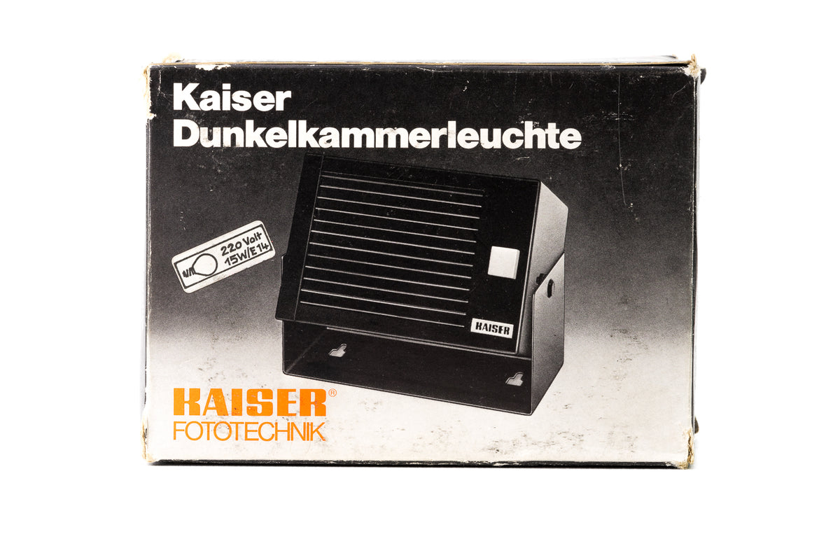 Kaiser - Darkroom Safelight - Yellow – BuyMoreFilm